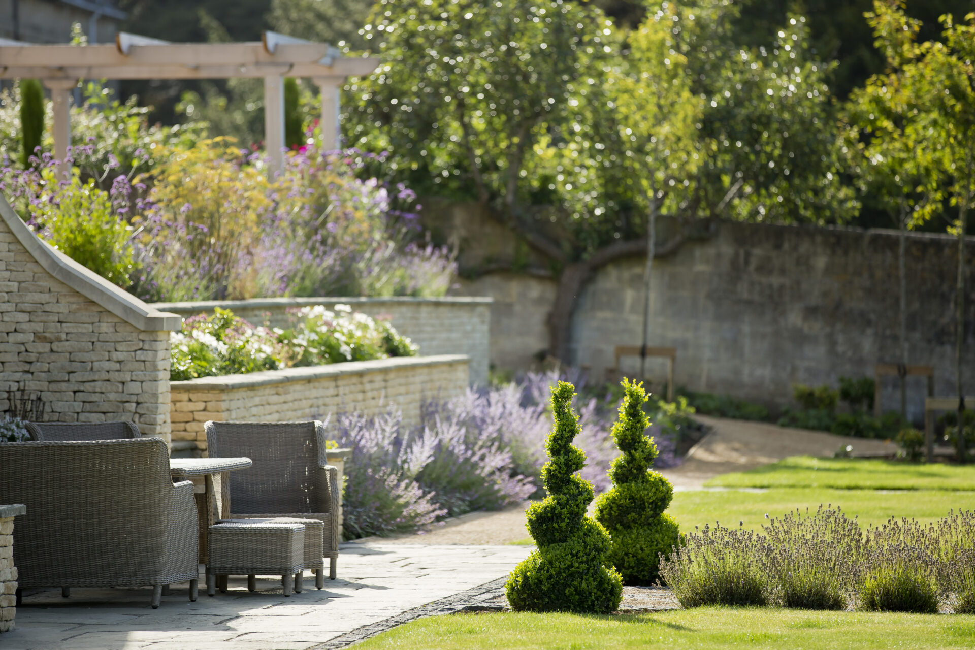 Victorian Garden Restoration - Woodhouse & Law