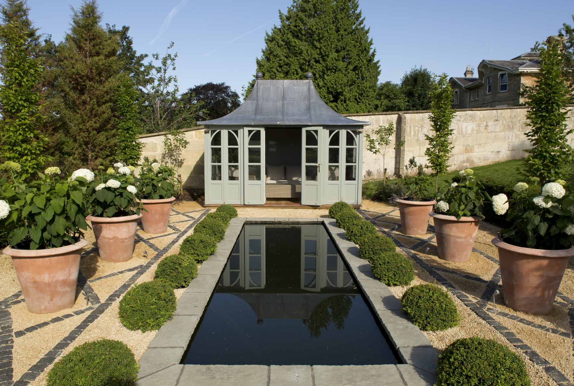 Victorian Garden Restoration - Woodhouse & Law
